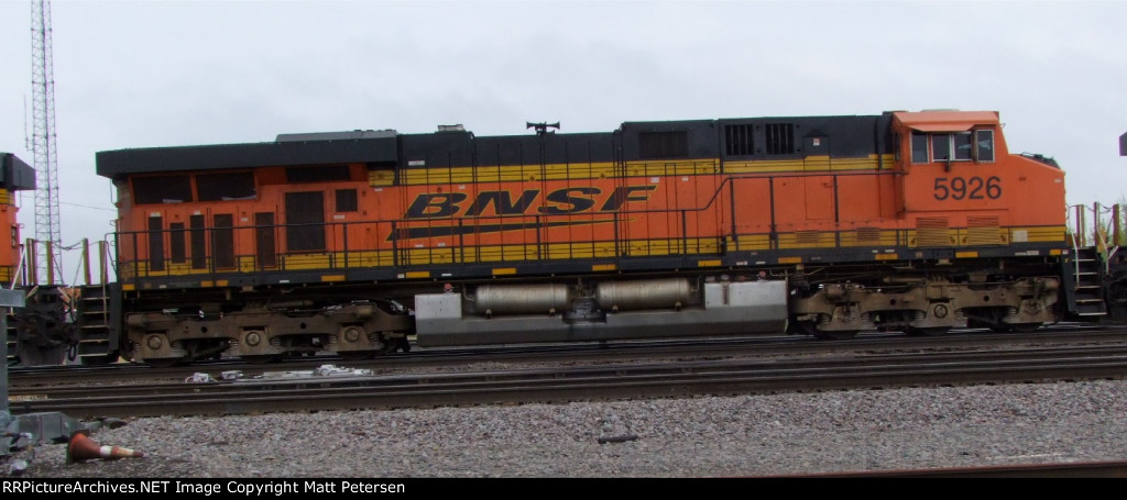 BNSF 5926